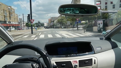 Compétence 2.5 : Identifier et franchir une intersection